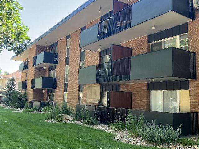 2 Br, 2 bath, Townhouse/Brownstone/RowHouse 620 Mathews Street