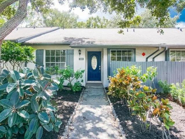 2 Br, 2 bath, Townhouse/Brownstone/RowHouse 654 Capistrano Ct