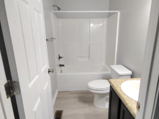 2 Br, 2 bath, Townhouse/Brownstone/RowHouse 65 Duiguid Dr