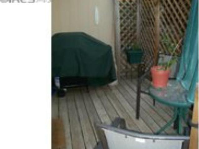 2 Br, 2 bath, Townhouse/Brownstone/RowHouse 6 Centaur Ct