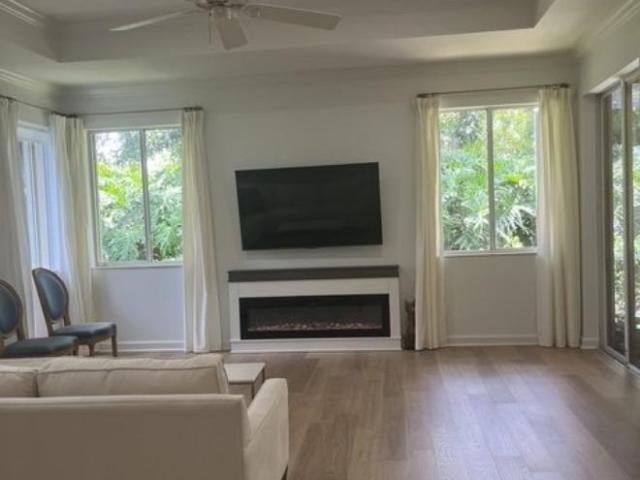 2 Br, 2 bath, Townhouse/Brownstone/RowHouse 7015 Willow Pine Way
