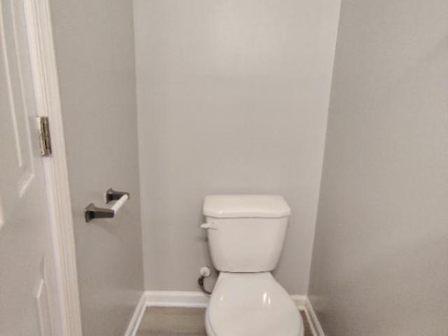 2 Br, 2 bath, Townhouse/Brownstone/RowHouse 70 Duiguid Dr