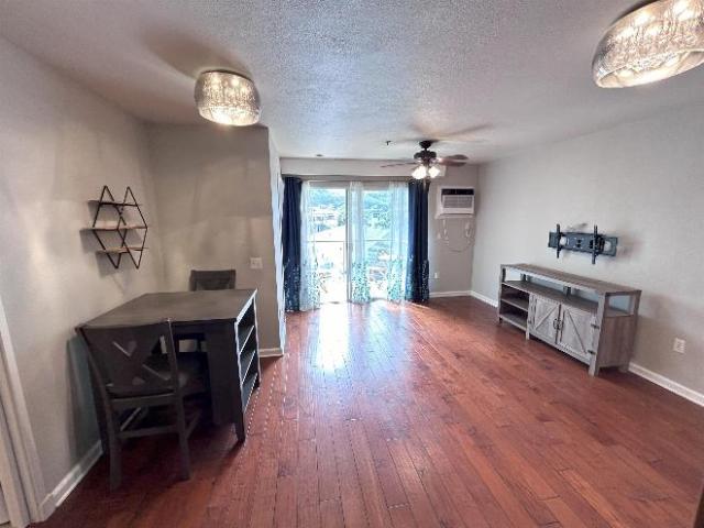 2 Br, 2 bath, Townhouse/Brownstone/RowHouse 711 Wailepo Place