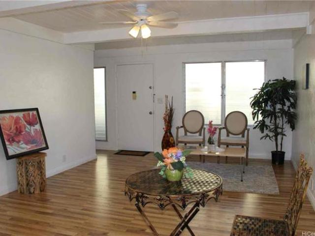 2 Br, 2 bath, Townhouse/Brownstone/RowHouse 833 Ala Lilikoi Street