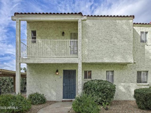 2 Br, 2 bath, Townhouse/Brownstone/RowHouse 8510 N Central Avenue