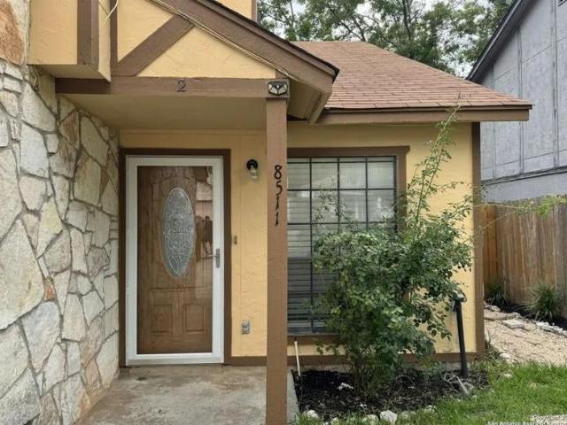 2 Br, 2 bath, Townhouse/Brownstone/RowHouse 8511 Sir Lancelot