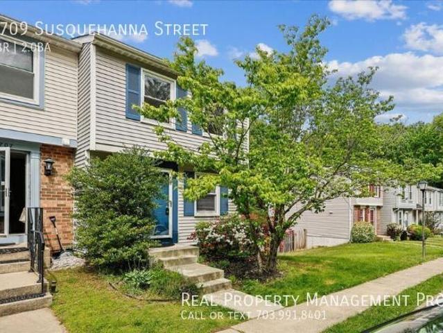 2 Br, 2 bath, Townhouse/Brownstone/RowHouse 8709 Susquehanna Street