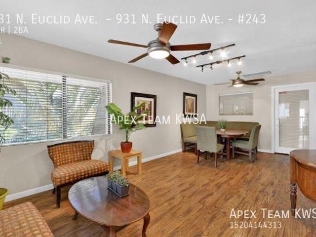 2 Br, 2 bath, Townhouse/Brownstone/RowHouse 931 N Euclid Ave