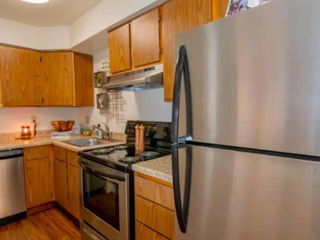 2 Br, 2 bath, Apartment 10800 N Council Rd
