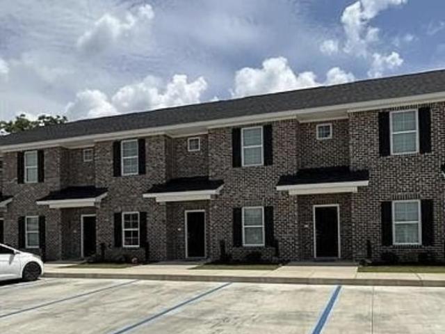 2 Br, 2 bath, Apartment 108 Blue St
