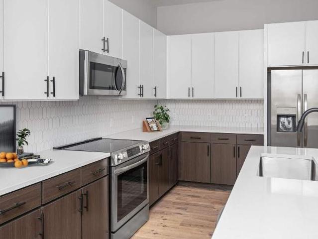 2 Br, 2 bath, Apartment 1000 Point Hope Pkwy