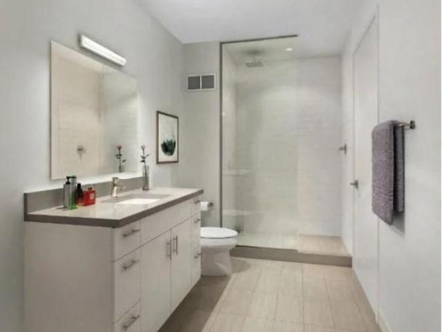 2 Br, 2 bath, Apartment 1000 S Broad St