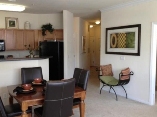 2 Br, 2 bath, Apartment 1001 Greystone Common Dr
