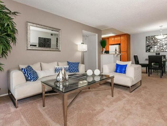 2 Br, 2 bath, Apartment 10041 Rio San Diego Drive