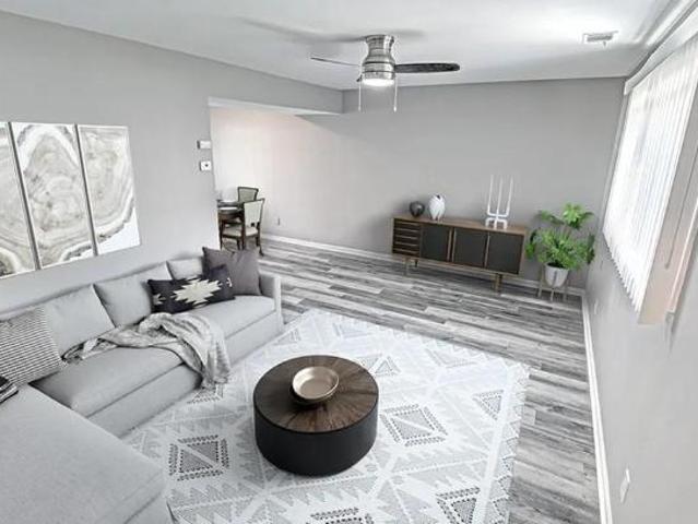 2 Br, 2 bath, Apartment 1005 McCord Rd