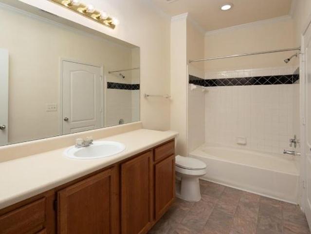 2 Br, 2 bath, Apartment 100 Wesley Stonecrest Cir