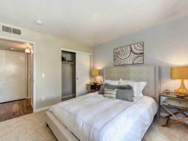 2 Br, 2 bath, Apartment 1010 Madden Lane