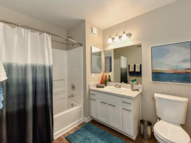 2 Br, 2 bath, Apartment 1010 Madden Lane