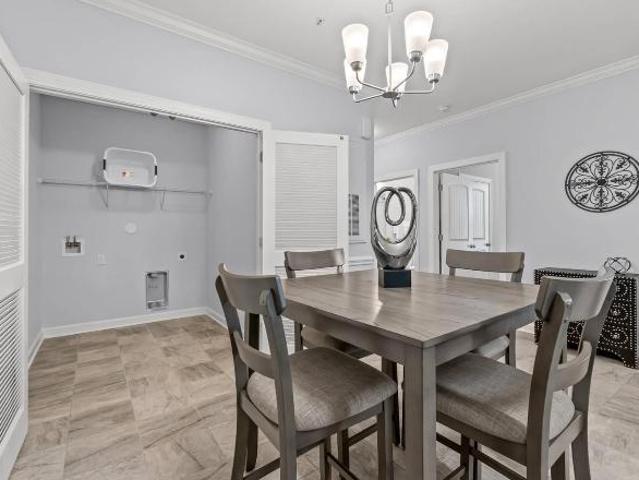 2 Br, 2 bath, Apartment 101 Tomshire Dr