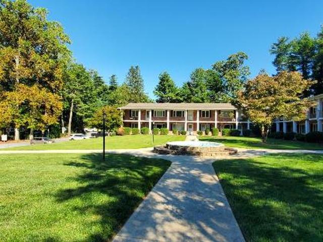 2 Br, 2 bath, Apartment 102 Boyd Dr