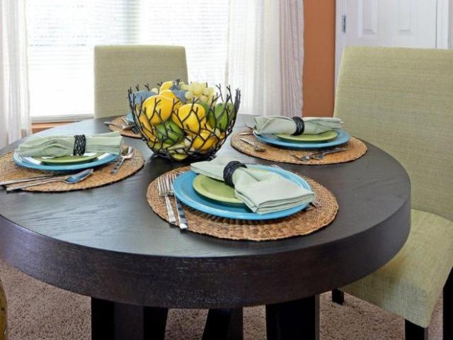 2 Br, 2 bath, Apartment 10 Independence Way