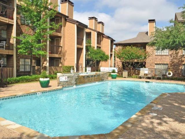 2 Br, 2 bath, Apartment 11440 McCree Road