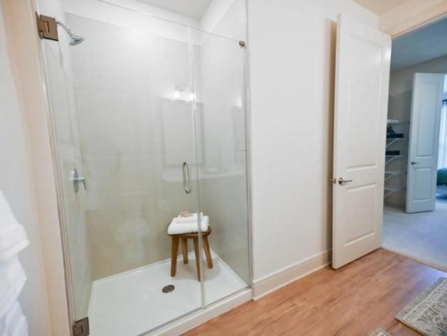 2 Br, 2 bath, Apartment 1151 Heights Pkwy