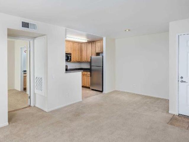 2 Br, 2 bath, Apartment 11540 Windcrest Lane