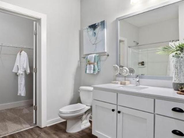 2 Br, 2 bath, Apartment 1100 Hampton Rivers Rd
