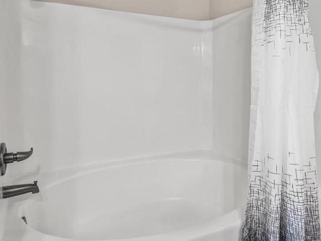 2 Br, 2 bath, Apartment 1100 Palisades Cir
