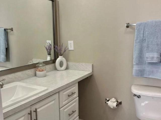 2 Br, 2 bath, Apartment 1104 Westchase St