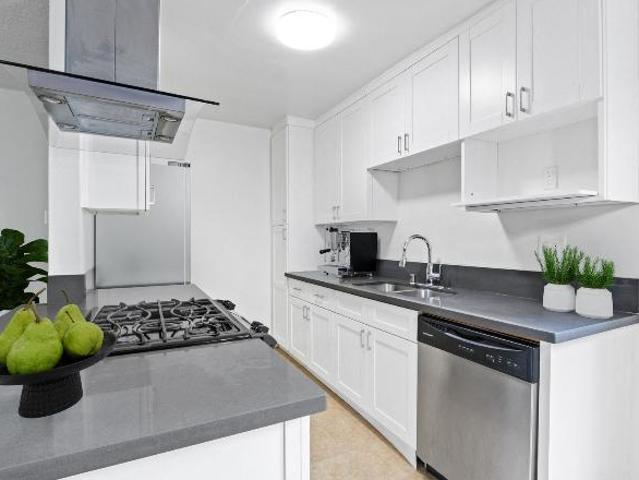 2 Br, 2 bath, Apartment 113 N Gale Drive