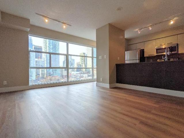 2 Br, 2 bath, Apartment 11 St Joseph St