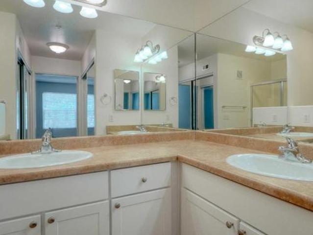2 Br, 2 bath, Apartment 12435 Heatherton Court
