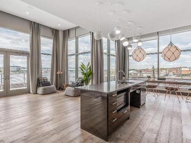 2 Br, 2 bath, Apartment 126 Border Street