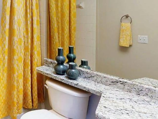 2 Br, 2 bath, Apartment 12825 Vinings Creek Dr