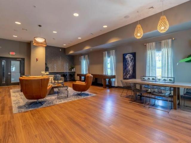 2 Br, 2 bath, Apartment 12 Forsyth Dr