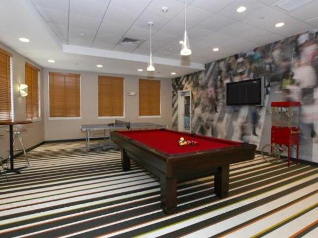 2 Br, 2 bath, Apartment 12 Highpoint Circle