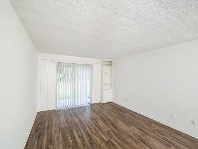 2 Br, 2 bath, Apartment 13725 Susan Kay Drive