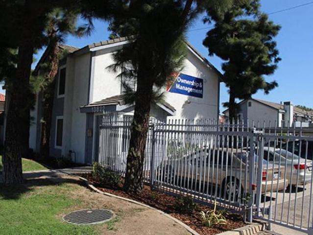 2 Br, 2 bath, Apartment 13822 Arthur Ave