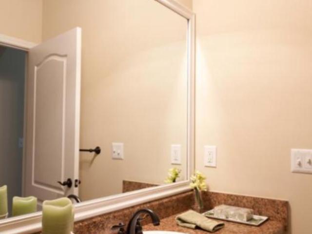 2 Br, 2 bath, Apartment 1395 Buckhead Xing