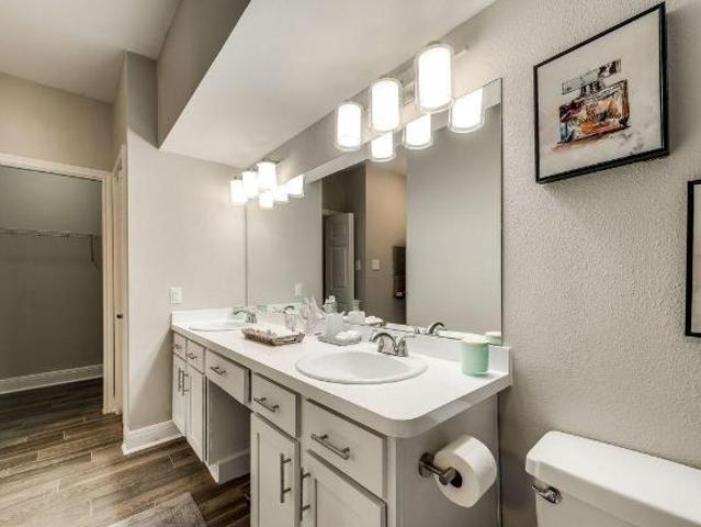 2 Br, 2 bath, Apartment 13050 Champions Park Dr
