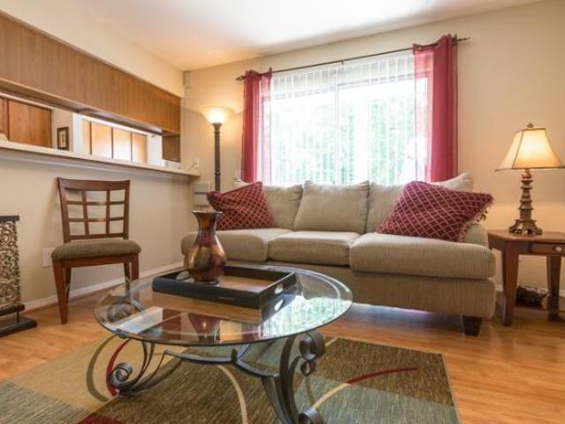 2 Br, 2 bath, Apartment 1313 Hardimont Rd