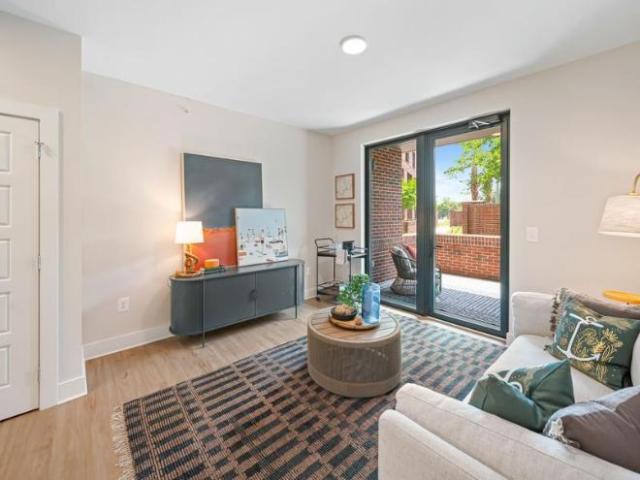 2 Br, 2 bath, Apartment 1310 Meeting Street Rd