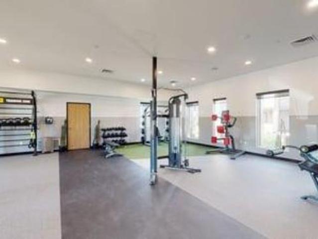 2 Br, 2 bath, Apartment 13220 S 48th St