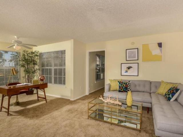 2 Br, 2 bath, Apartment 1441 Brandywine Rd