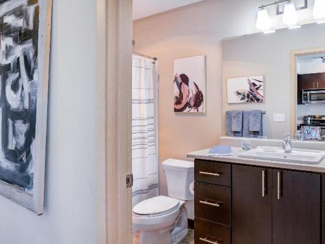 2 Br, 2 bath, Apartment 1450 N Prescott