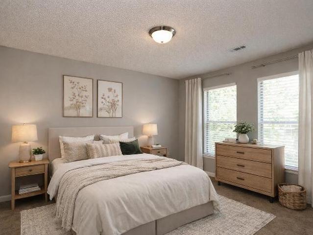 2 Br, 2 bath, Apartment 1400 Gray Highway