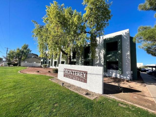 2 Br, 2 bath, Apartment 1406 N 85th Pl