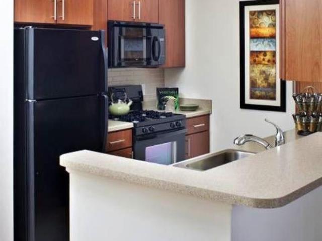 2 Br, 2 bath, Apartment 14 Avalon Drive